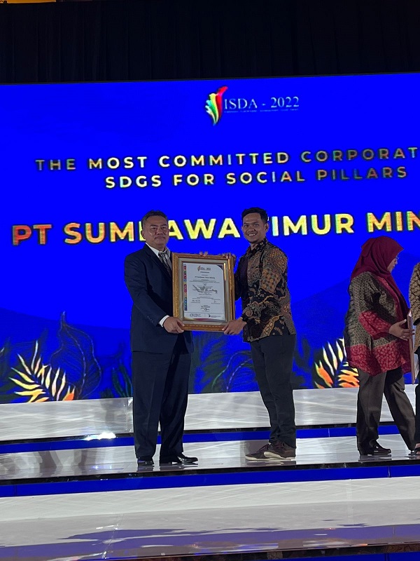 PT STM Raih Lima Penghargaan ISDA Indonesia SGGs Award Tahun 2022 ...